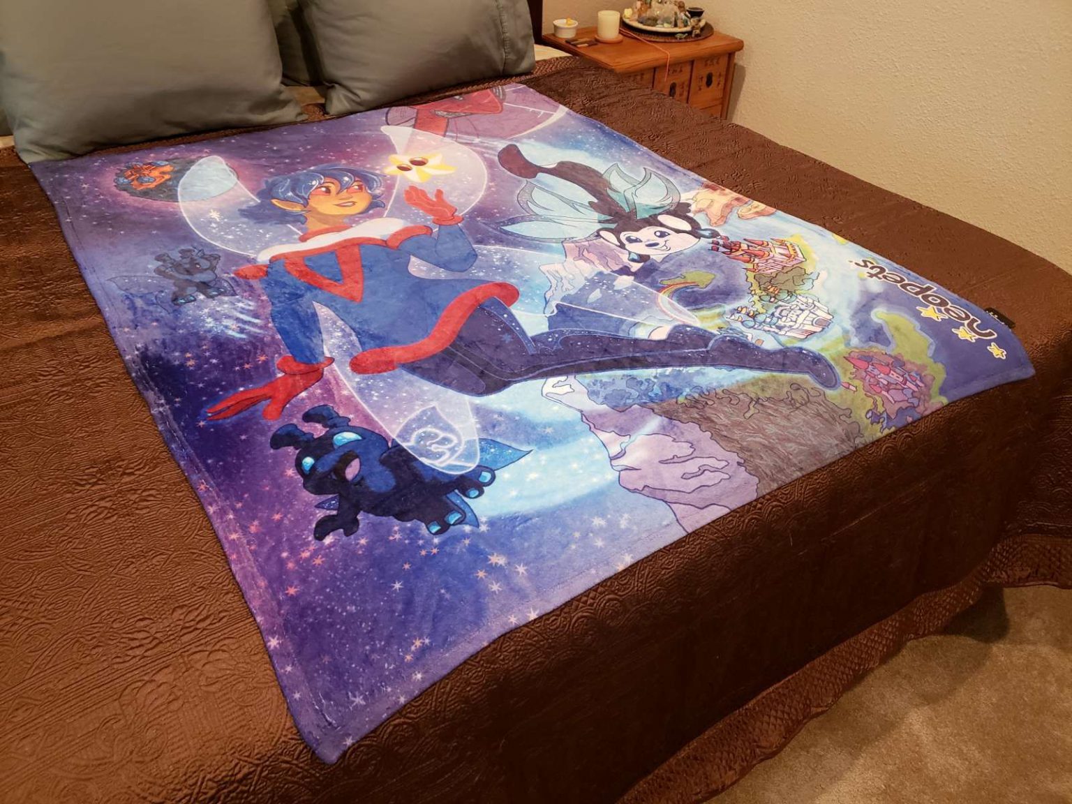 Neopets – Space Faerie Fleece Blanket (Officially Licensed) - Geekify Inc